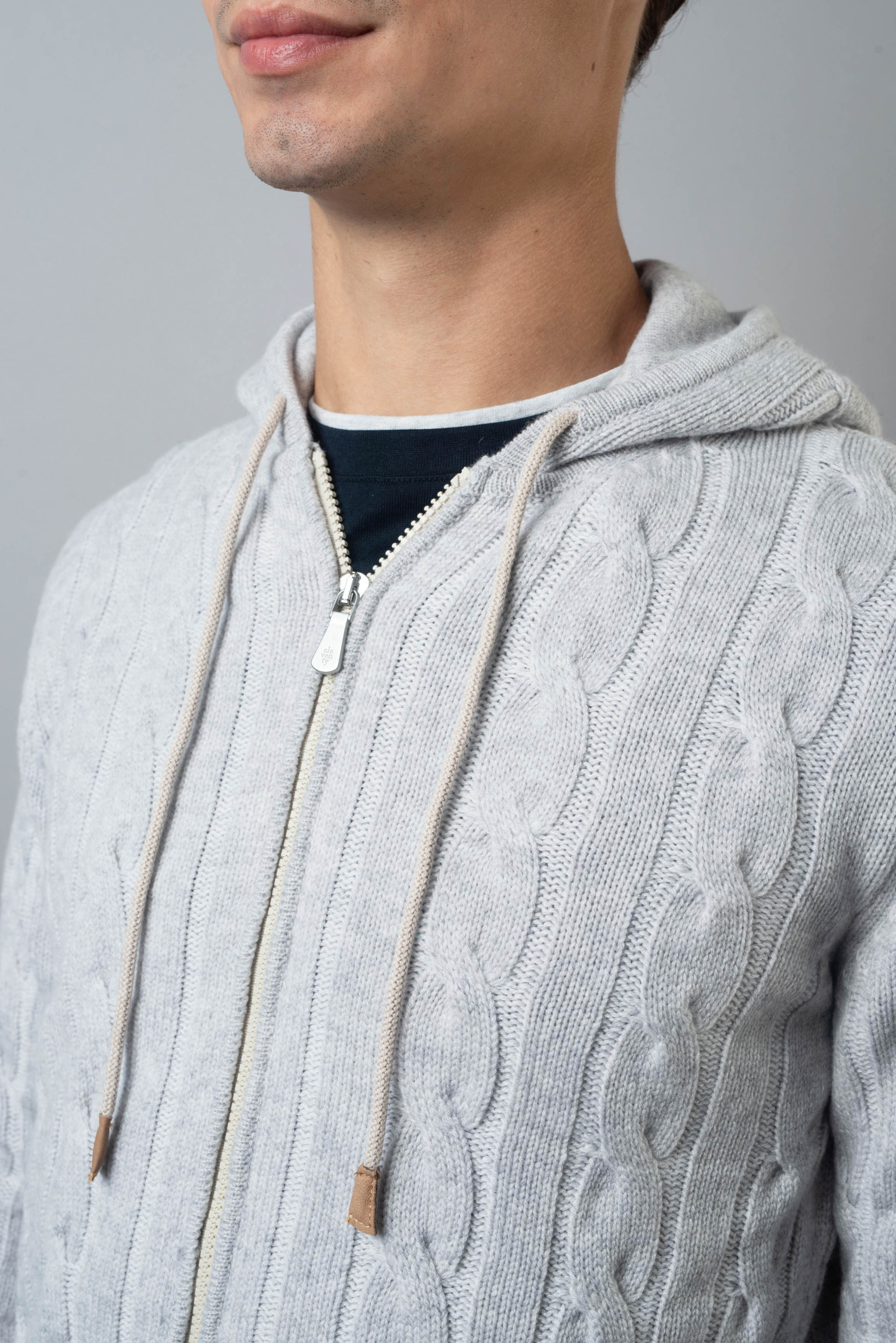 Henry Singer | Luxury Men's Suits & Clothing Since 1938